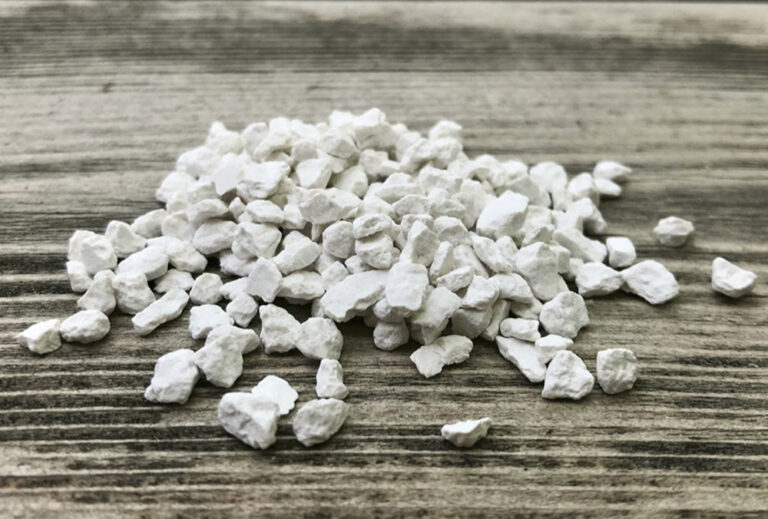 Struvite shows promise as organic fertilizer - AgCanada