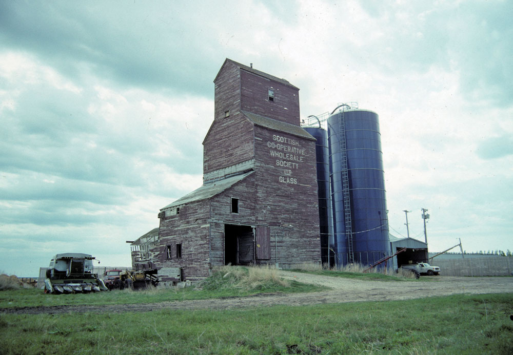 PHOTOS: Our December look at historic grain elevators in Manitoba